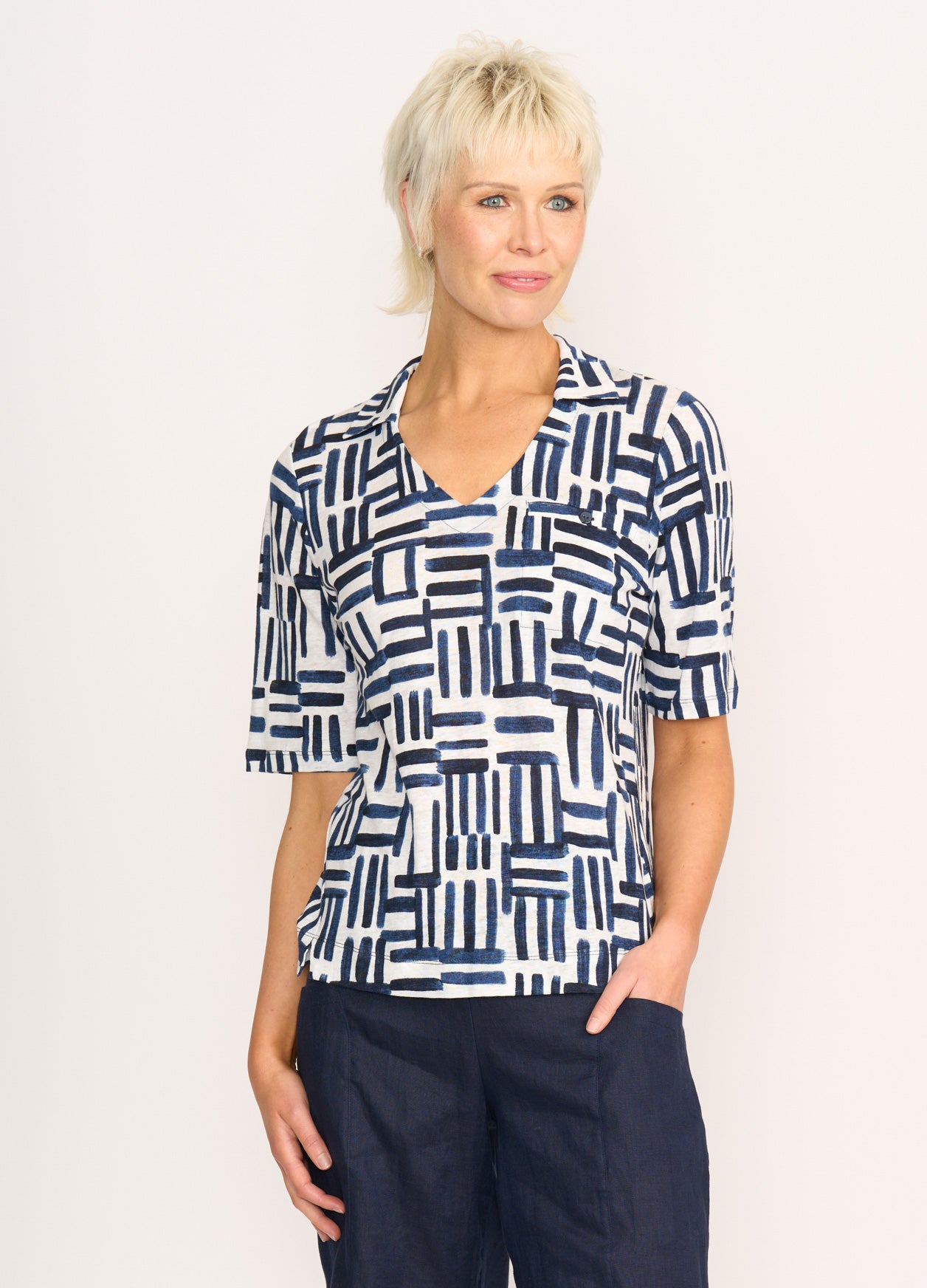 Team Player Top – Apt Collections