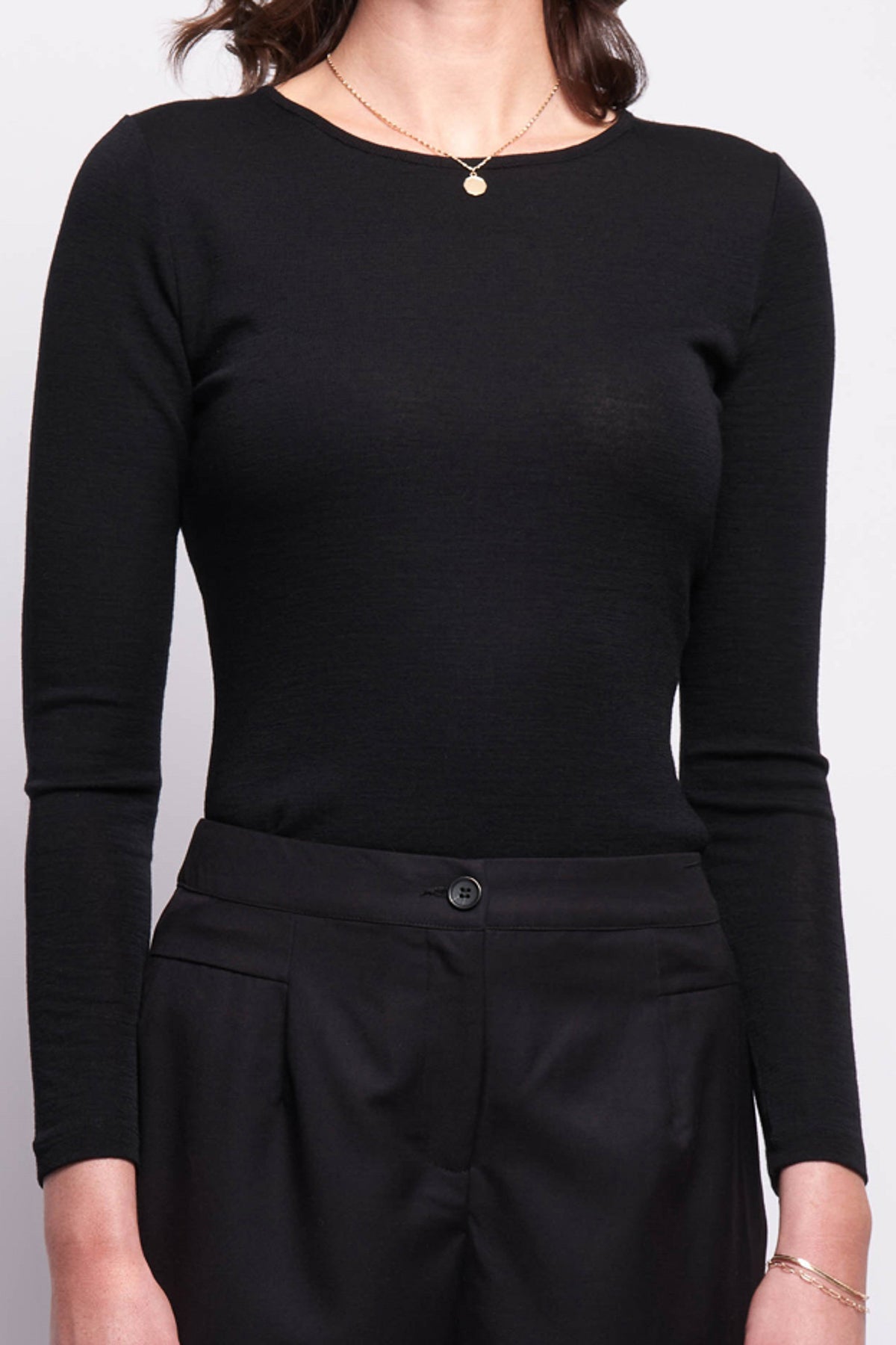 Foil Women Clothing – Apt Collections